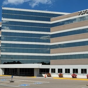 FAIRVIEW CLINICS - EAGAN - Updated September 2025 - 23 Reviews - 3305 ...