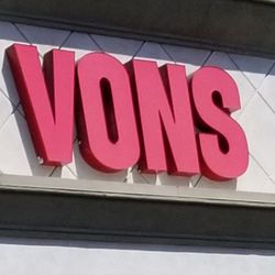 VONS GAS STATION - 25 Photos & 53 Reviews - 1820 Ximeno Ave, Long Beach ...