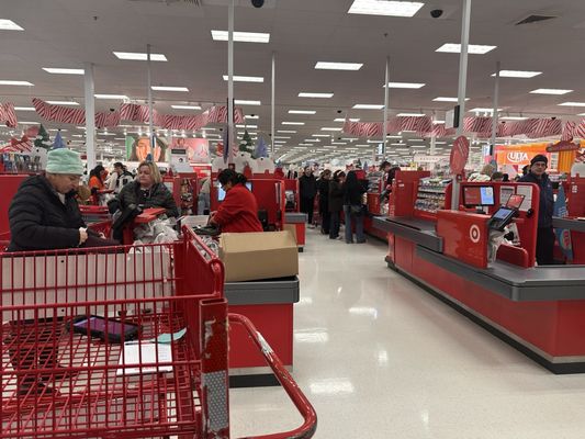 TARGET - Updated January 2026 - 36 Photos & 61 Reviews - 7601 Kingery ...