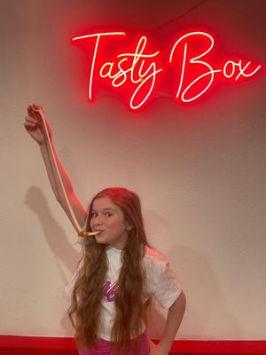 TASTY BOX - Updated January 2025 - 66 Photos & 37 Reviews - 1900 ...