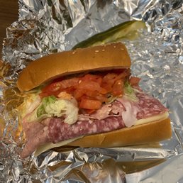 DAN’S SUPER SUBS - Updated October 2025 - 998 Photos & 1924 Reviews ...