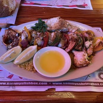 SAMMYS FISH BOX - Updated February 2025 - 1647 Photos & 1080 Reviews ...