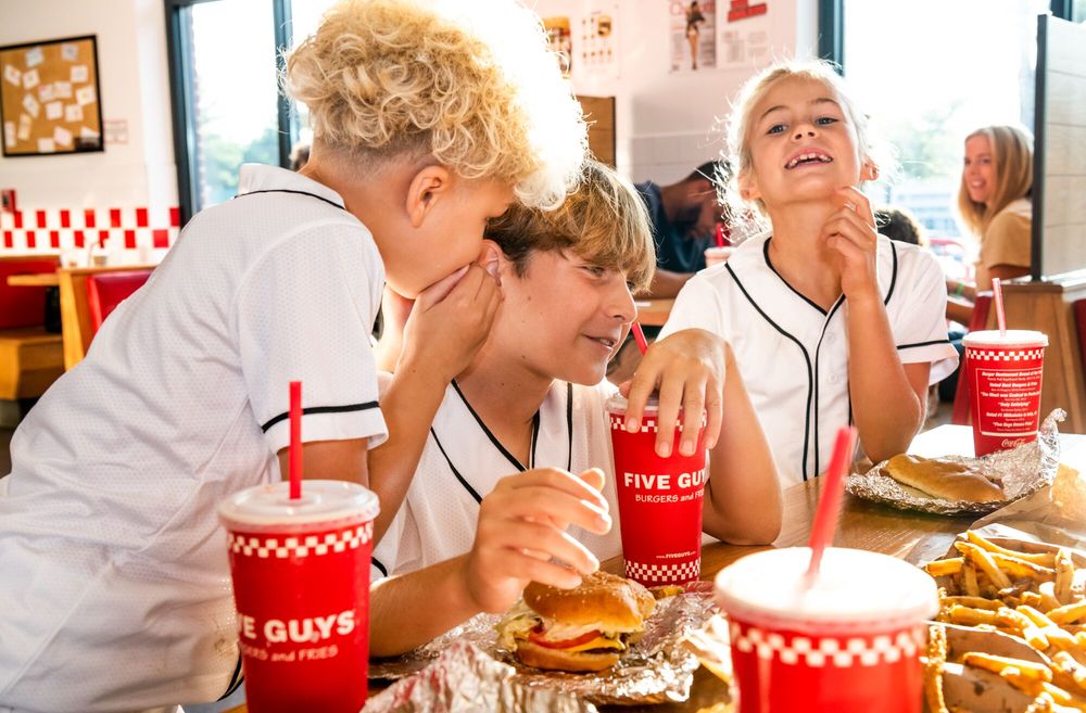 FIVE GUYS - Updated September 2025 - 29 Photos - 1929 Us-1, Sebastian ...