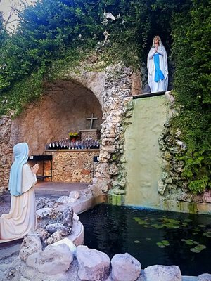 SAINTS PETER & PAUL CATHOLIC CHURCH - Updated July 2025 - 24 Photos ...