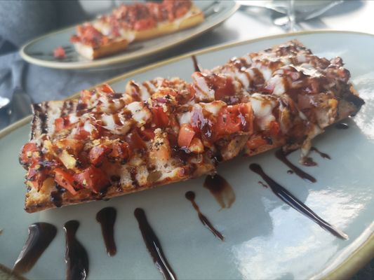 FANCY FORK CAFE & BISTRO - Updated October 2025 - 7G Great Plains Road ...