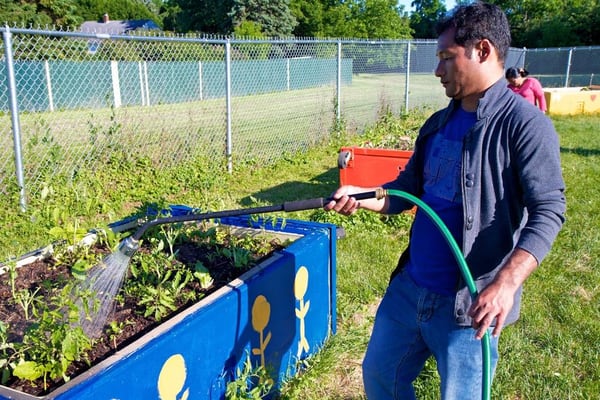 FOODLINK - Updated December 2025 - 28 Photos - 1999 Mt Read Blvd ...