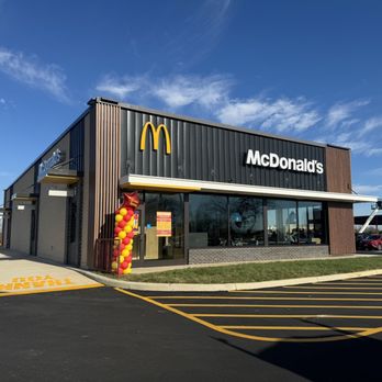 MCDONALD’S - Updated February 2025 - 15 Reviews - 900 Wonder Rd ...