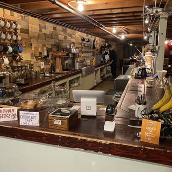 SHORTWAVE COFFEE - Updated June 2025 - 72 Photos & 97 Reviews - 915 ...