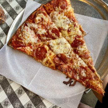 PIZZA 51 - Updated December 2025 - 79 Photos & 153 Reviews - 5060 Oak ...