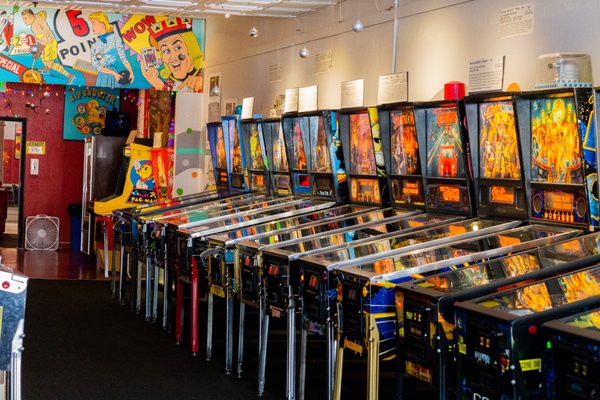 PACIFIC PINBALL MUSEUM - 846 Photos & 573 Reviews - Arcades - 1510 ...