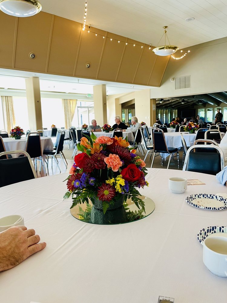 GILROY FLOWER SHOP - Updated December 2025 - 31 Photos & 63 Reviews ...