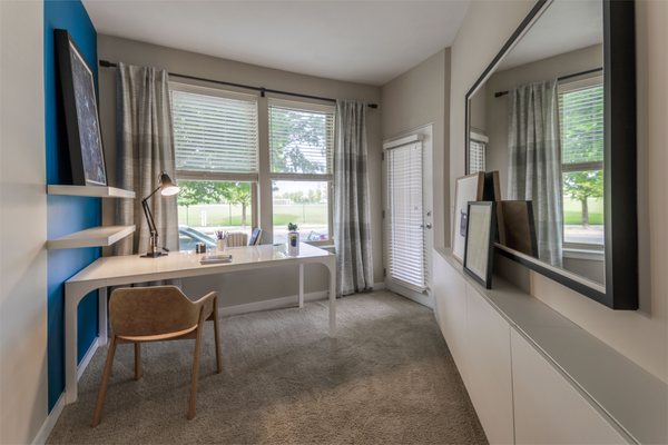 THE PORTER DEL RAY - 38 Photos & 30 Reviews - Apartments - 625 E Monroe ...