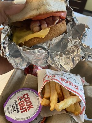 COOK OUT - 106 Photos & 217 Reviews - 1807 W End Ave, Nashville ...