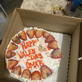 VALENCIA BAKERY - Updated July 2024 - 82 Photos & 49 Reviews - 159 E ...