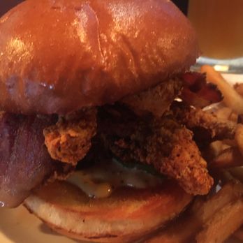 BRODERICK ROADHOUSE - Updated December 2025 - 1581 Photos & 1597 ...