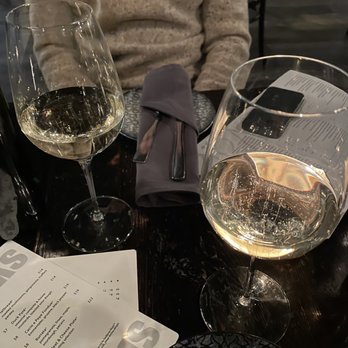 UVAE KITCHEN & WINE BAR - 230 Photos & 142 Reviews - 5553 N Clark St ...