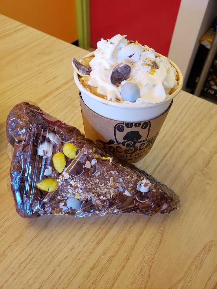 TOE BEANS CAT CAFE - Updated December 2025 - 46 Photos - 119 Peter ...