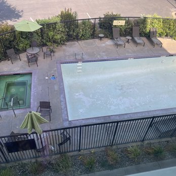 HAMPTON INN & SUITES MERCED - Updated December 2025 - 197 Photos & 123 ...