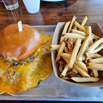 RENO BAR AND GRILL - Updated June 2025 - 270 Photos & 70 Reviews - 903 ...