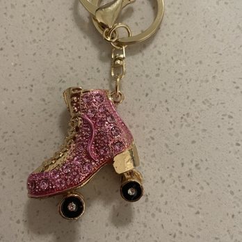 FUN WAREHOUSE - Updated December 2025 - 80 Photos & 66 Reviews - 2349 ...