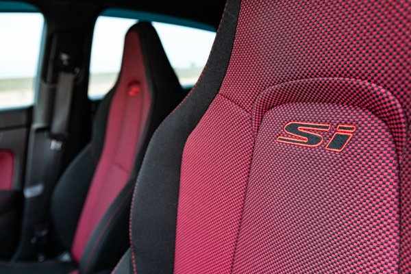 RIGHT HONDA - Updated January 2026 - 378 Photos & 857 Reviews - 7875 E ...