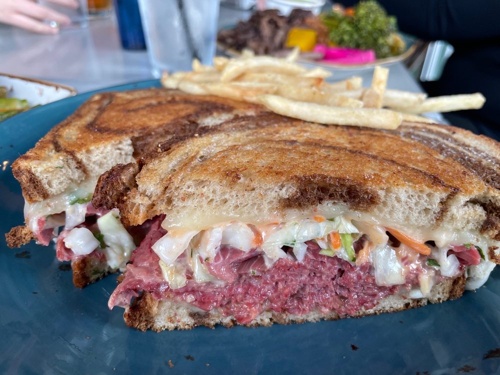 ALEXS MARKET & GRILL - 182 Photos & 80 Reviews - 4707 White Lake Rd ...
