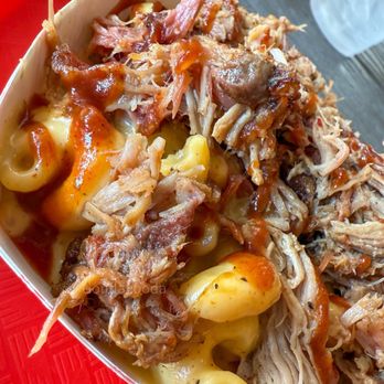 OFF THE RAILS BARBEQUE AND DRAFTHOUSE - Updated December 2025 - 142 ...