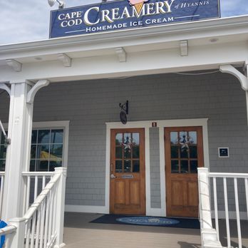 CAPE COD CREAMERY OF HYANNIS - Updated May 2024 - 51 Photos & 102 ...