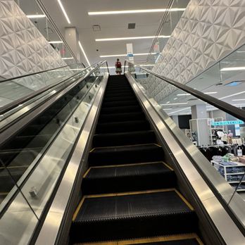 PRIMARK - Updated December 2025 - 105 Photos & 22 Reviews - 445 Albee ...