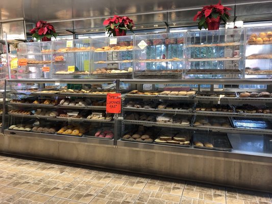 ELIZABETH BAKERY - 178 Photos & 237 Reviews - 2828 Firestone Blvd ...