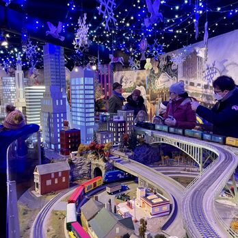 NEW YORK TRANSIT MUSEUM GALLERY & STORE - Updated December 2025 - 470 ...