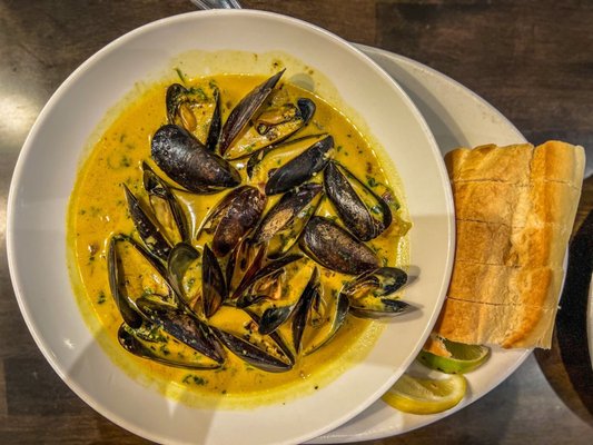 MUSSEL AND BURGER BAR - 973 Photos & 1086 Reviews - 9200 Taylorsville ...