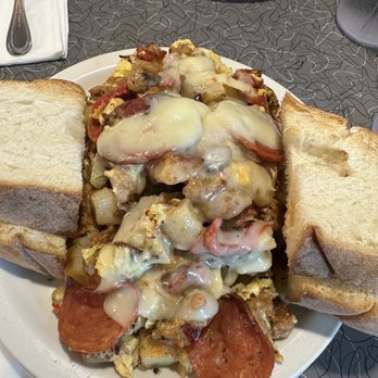 BVILLE DINER - Updated October 2024 - 113 Photos & 172 Reviews - 16 E ...