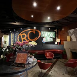 RIVERSIDE CLUBHOUSE - Updated December 2025 - 869 Photos & 763 Reviews ...