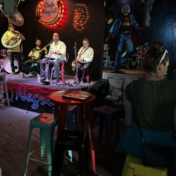 CAFE NEGRIL - Updated November 2024 - 345 Photos & 426 Reviews - 606 ...