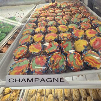 BOVA’S BAKERY - Updated August 2024 - 1608 Photos & 1744 Reviews - 134 ...