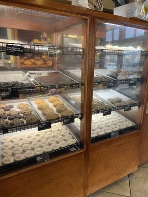 KNEADERS BAKERY & CAFE - Updated July 2024 - 52 Photos & 117 Reviews ...