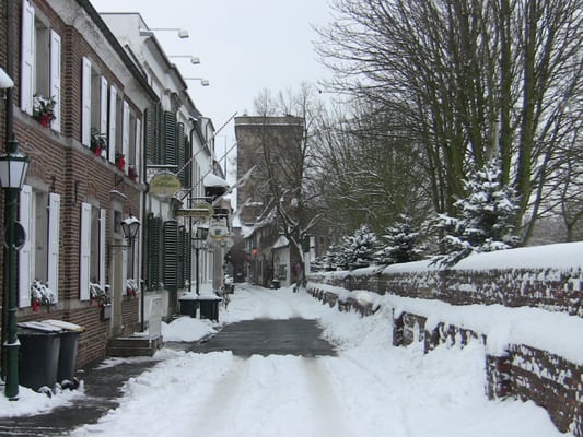 FESTE ZONS - 26 Photos & 14 Reviews - Dormagen, Nordrhein-Westfalen ...