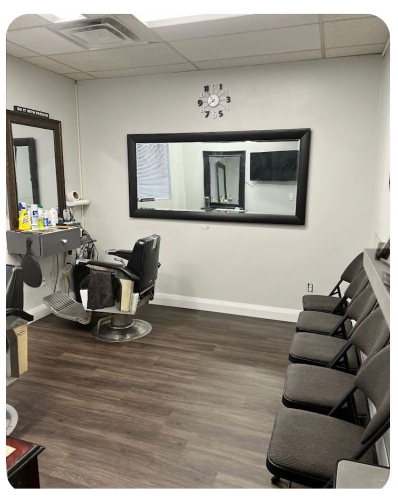 ARTHUR’S HAIR DESIGN & BARBER SHOP - Updated October 2024 - 40 Old ...