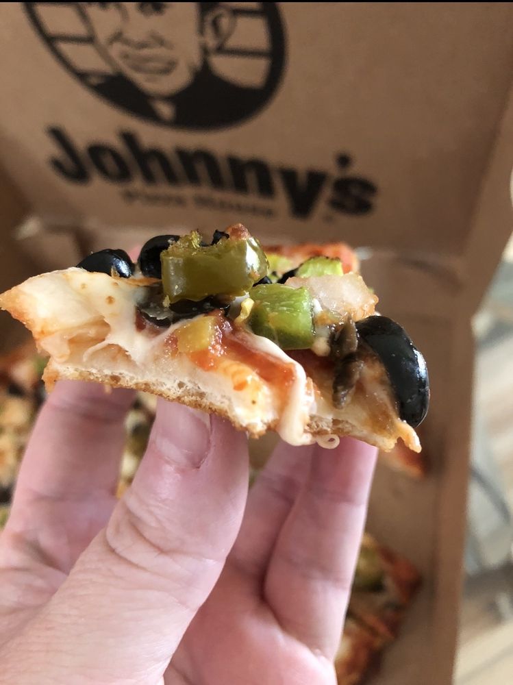 JOHNNY’S PIZZA HOUSE - 17 Photos & 17 Reviews - 670 US 51, Ridgeland ...