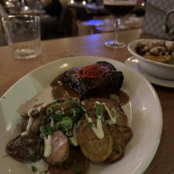 MARCUS BAR & GRILLE - Updated September 2024 - 925 Photos & 307 Reviews ...