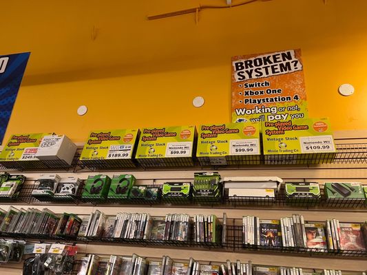 ENTERTAINMART - Updated December 2025 - 12 Photos - 4601 S Broadway ...