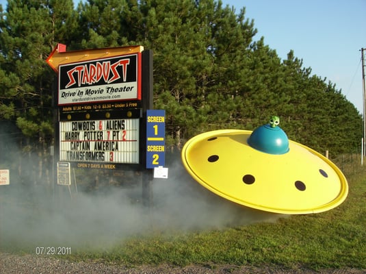 STARDUST DRIVE-IN MOVIE THEATER - Updated December 2025 - 10 Reviews ...