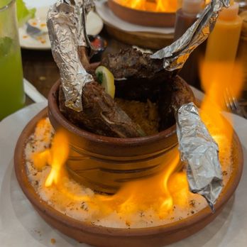 KANOON - Updated July 2024 - 263 Photos & 104 Reviews - 349 Hazel St ...