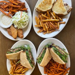 BAREFOOT CAFE - Updated January 2026 - 496 Photos & 1149 Reviews - 1900 ...