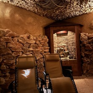 HAND & STONE MASSAGE AND FACIAL SPA - Updated January 2026 - 20 Photos ...