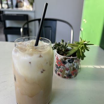 ADDIS CAFE - Updated February 2025 - 151 Photos & 130 Reviews - 801 S ...