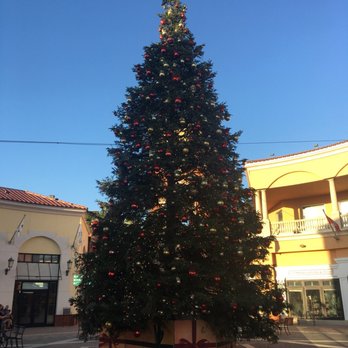 SIMI VALLEY TOWN CENTER - Updated August 2024 - 210 Photos & 149 ...