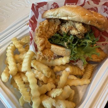 RAISING CANE’S CHICKEN FINGERS - Updated August 2025 - 234 Photos & 171 ...
