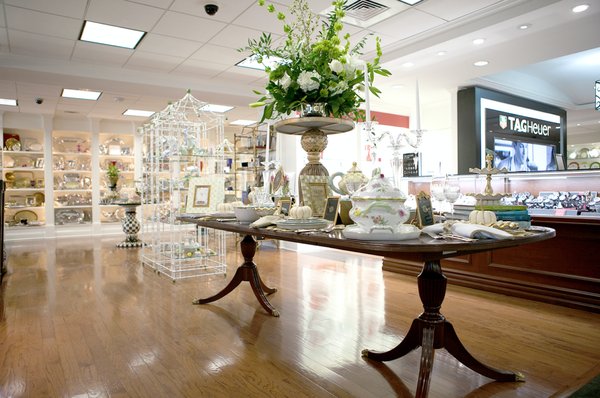 BAILEY’S FINE JEWELRY - 74 Photos & 66 Reviews - Jewelry - 415 Daniels ...